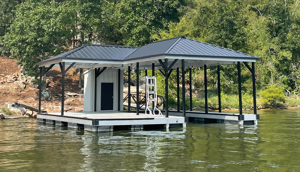 Hip Roof Gallery | Aluminum Boat Docks | Flotation Systems, Inc. | 800 ...