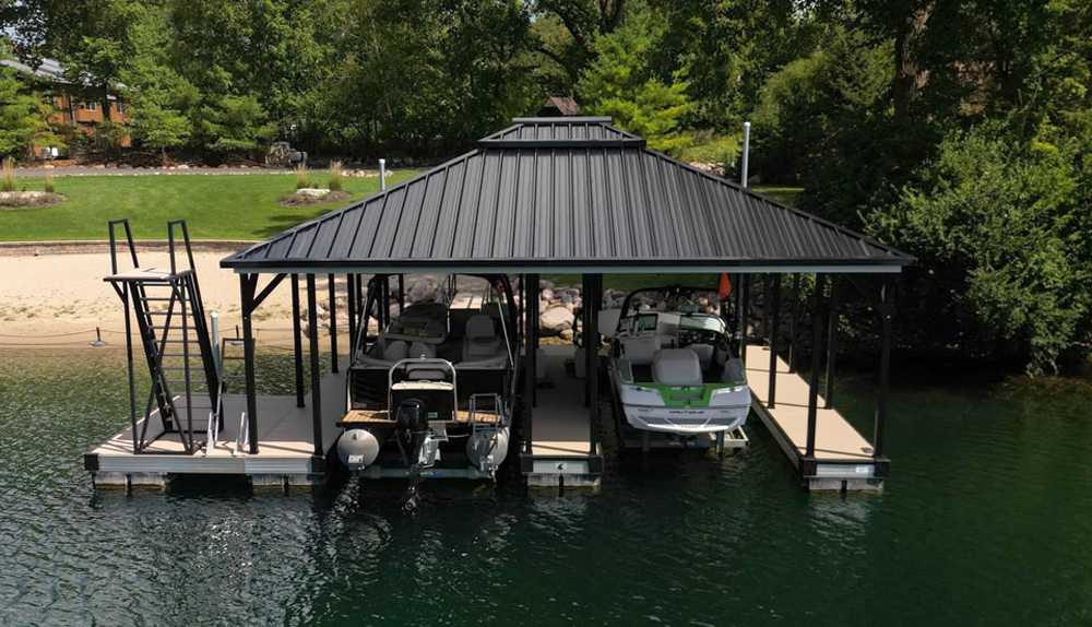 Hip Roof Gallery | Aluminum Boat Docks | Flotation Systems, Inc. | 800 ...