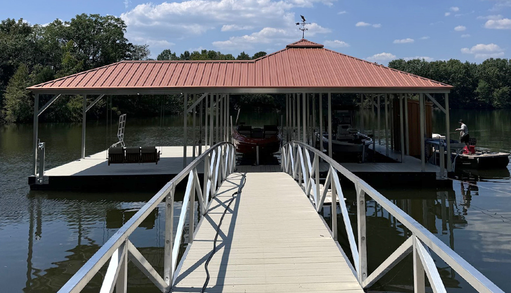 Hip Roof Gallery | Aluminum Boat Docks | Flotation Systems, Inc. | 800 ...