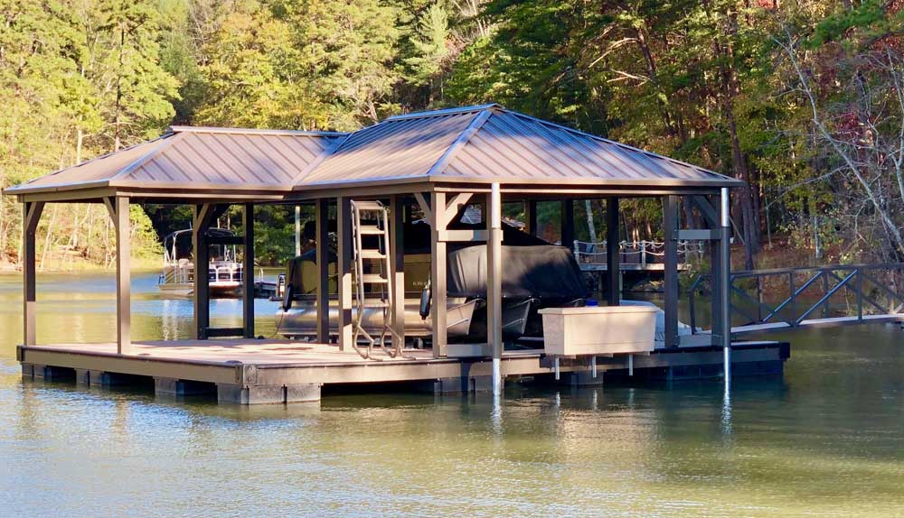Hip Roof Gallery | Aluminum Boat Docks | Flotation Systems, Inc. | 800 ...