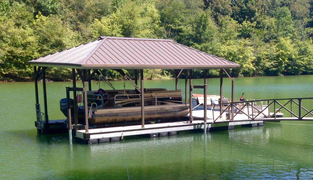 Hip Roof Gallery | Aluminum Boat Docks | Flotation Systems, Inc. | 800 ...